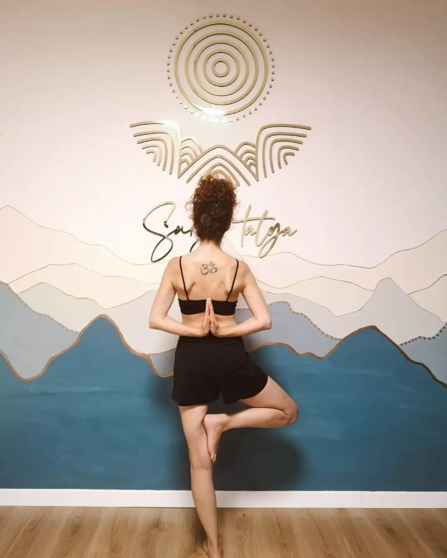 Aslı İrim - Yüz Yogası - Türkiye'nin En Büyük Spiritüel Değişim Sitesi